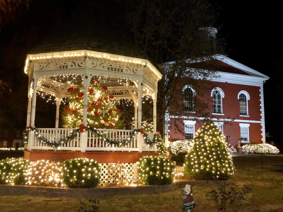 Moms Guide to the Holidays: Day Trips