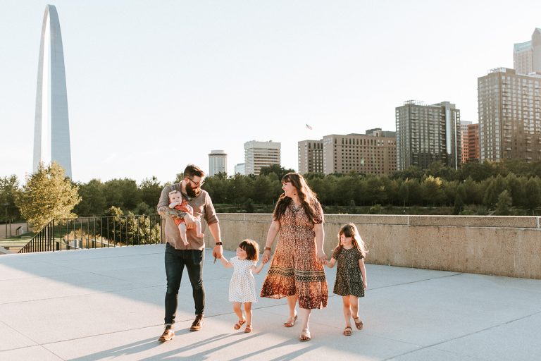 St. Louis Mom's Local Photographers Guide
