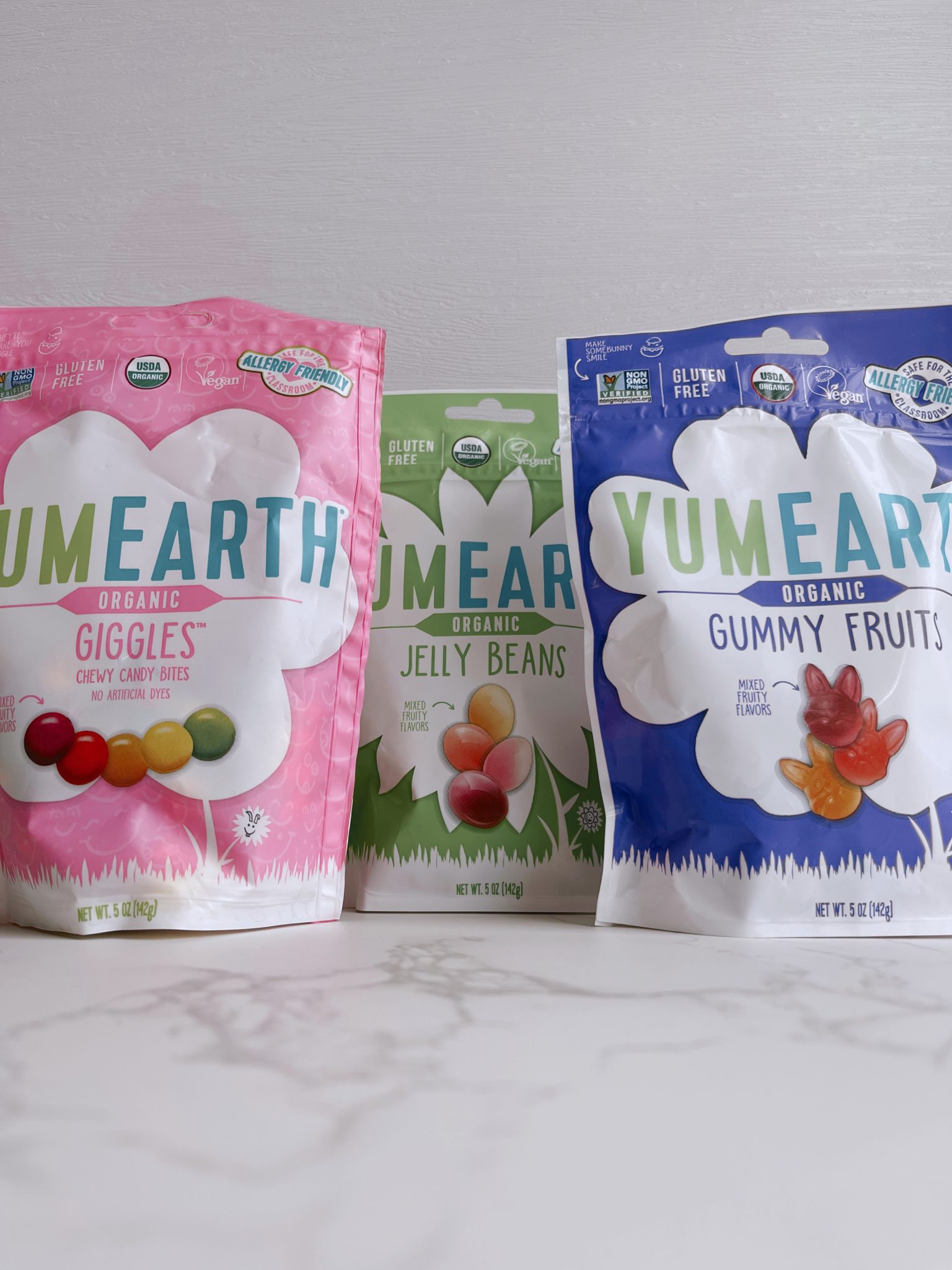 Dye-Free, Clean Snacks + Treats (without sacrificing the taste!)