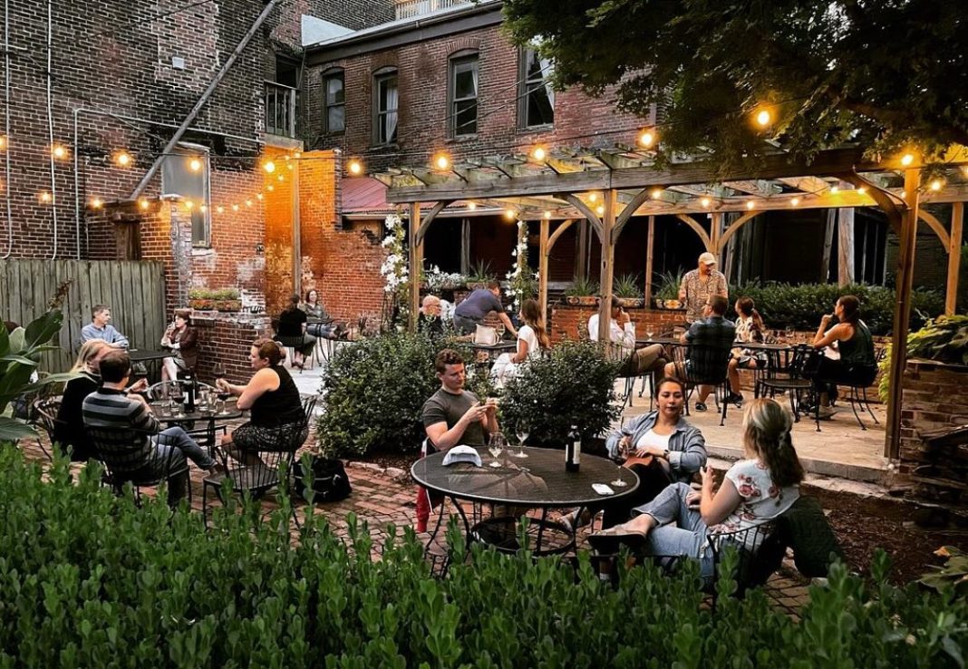 10 Places to Go for a Glass of Wine in St. Louis